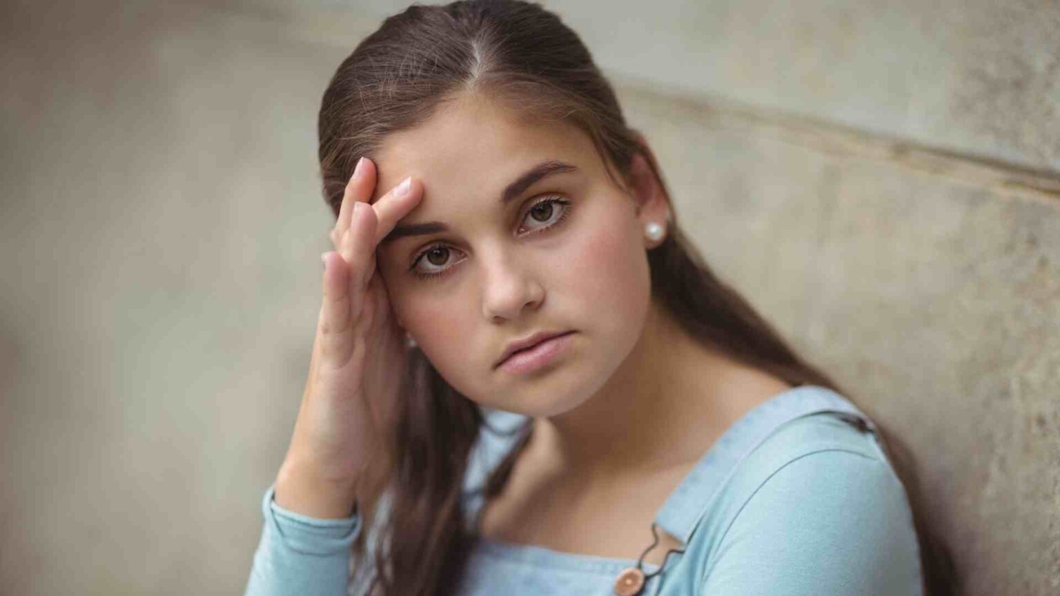 10 Ways to Easily Motivate an Anxious Teen - They Are The Future