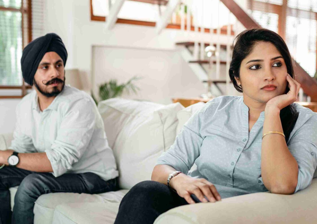 Anxious Attachment Style | Signs, Causes & How to Heal