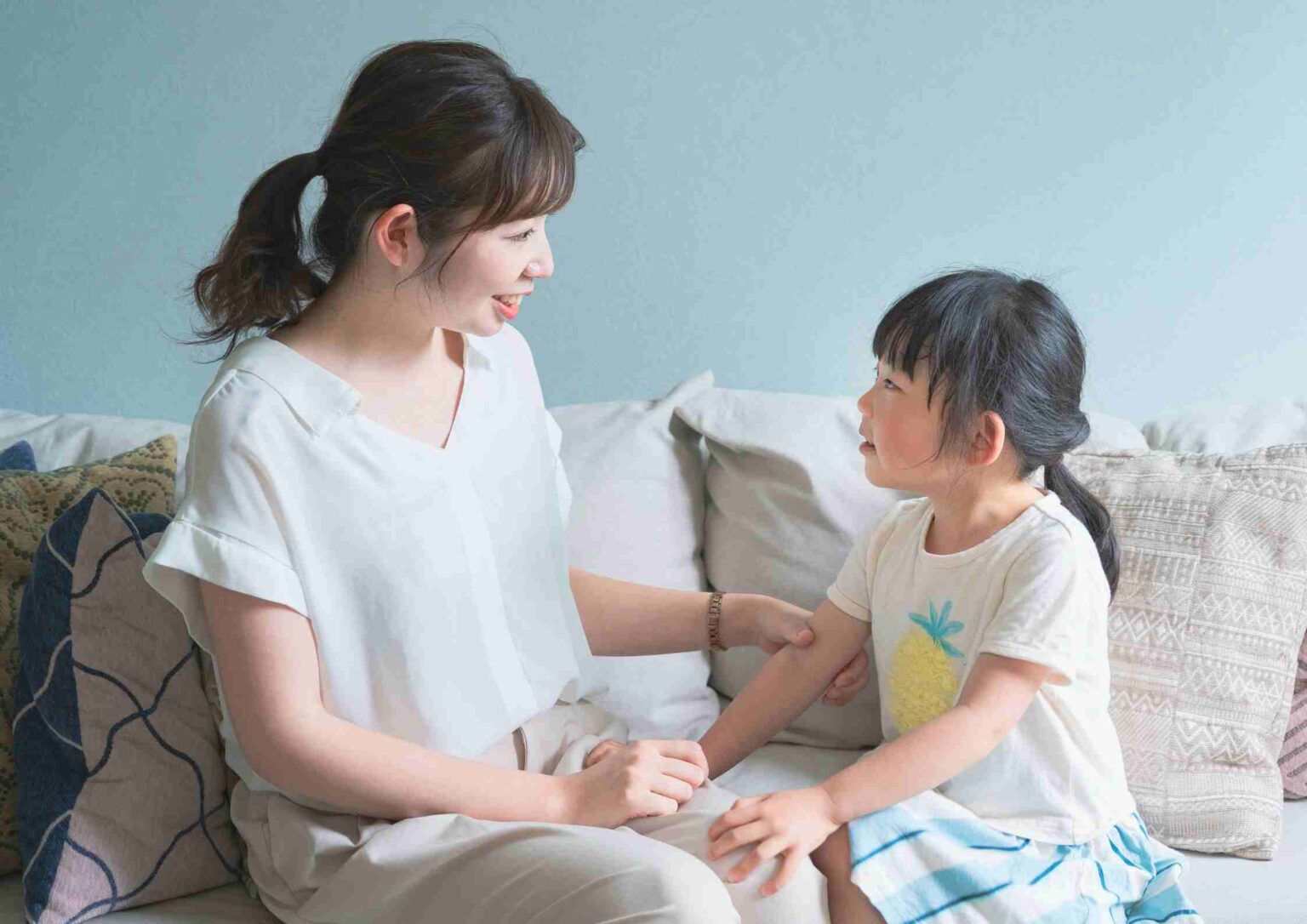 How to Deal With an Argumentative Child {9 Expert Tips}